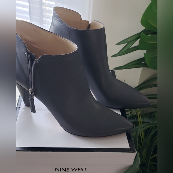 Nine West | Shoes | Day Onlynine West Grey Leather Ankle Boot | Poshmark